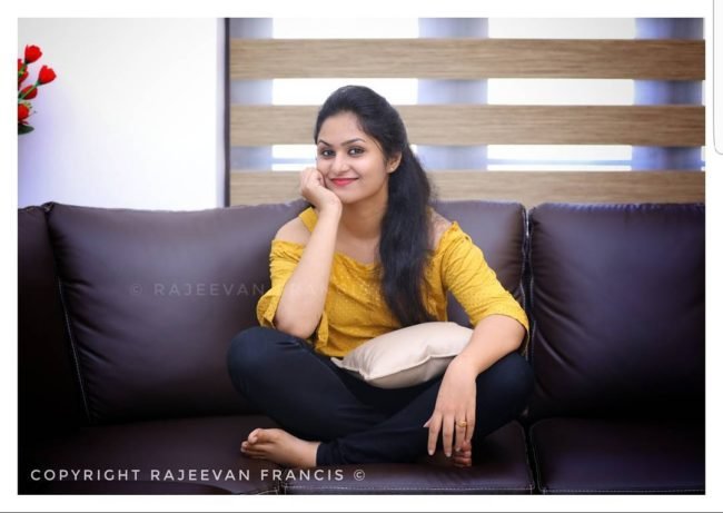 Nazreen Nazar Biography, Age, Movies, Wiki, Marriage, Family, Photos