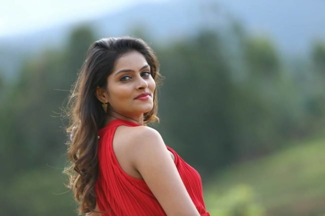 Subalakshmi Rangan Biography, Age, Movies,Wiki,Marriage,Family,Photos