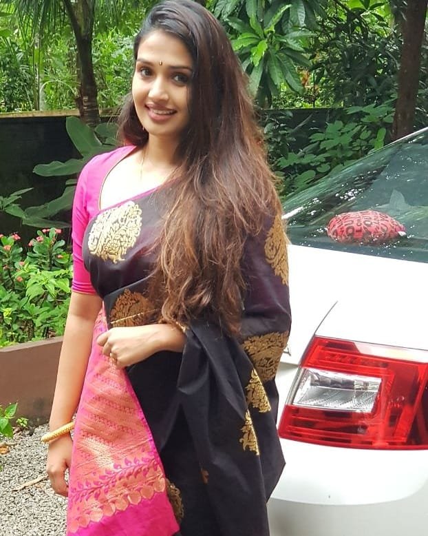 Vidhya Mohan Biography, Age, Movies, Wiki, Marriage, Family, Photos