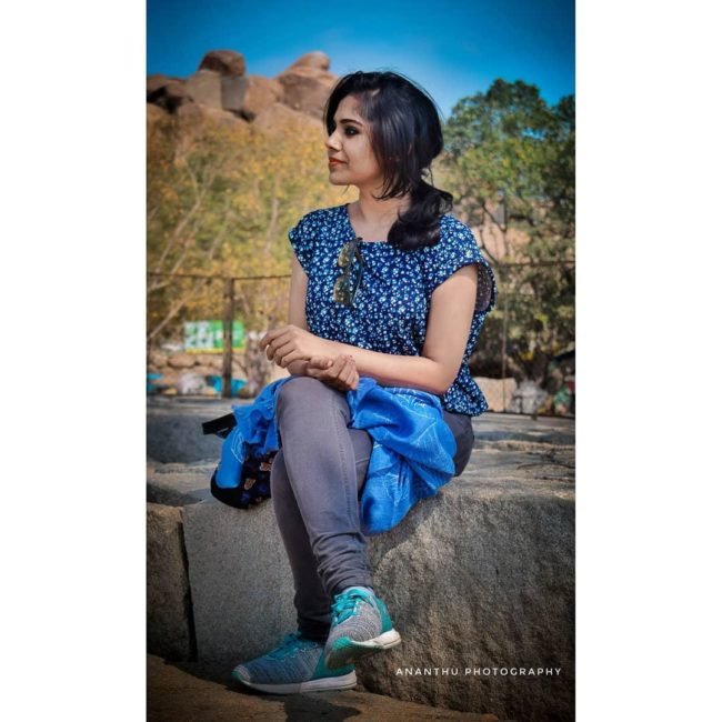 Jisma Jiji Biography, Age, Movies, Wiki, Marriage, Family, Photos