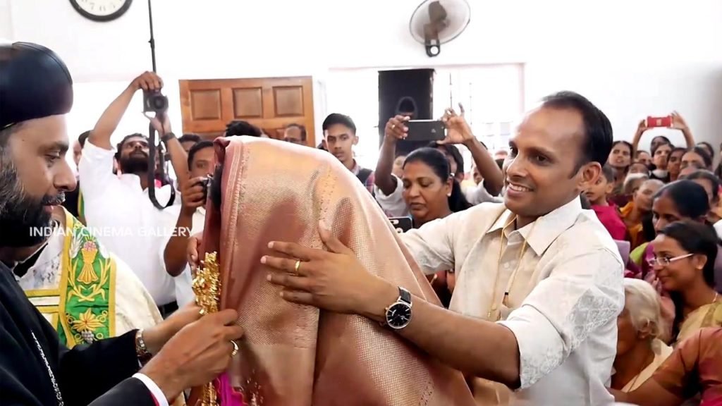 Eldho Abraham MLA Marriage [Photos] - MixIndia