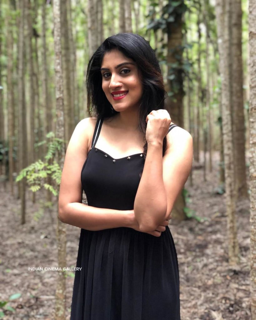 Dhanya Balakrishna Biography, Age, Family & Movies - MixIndia