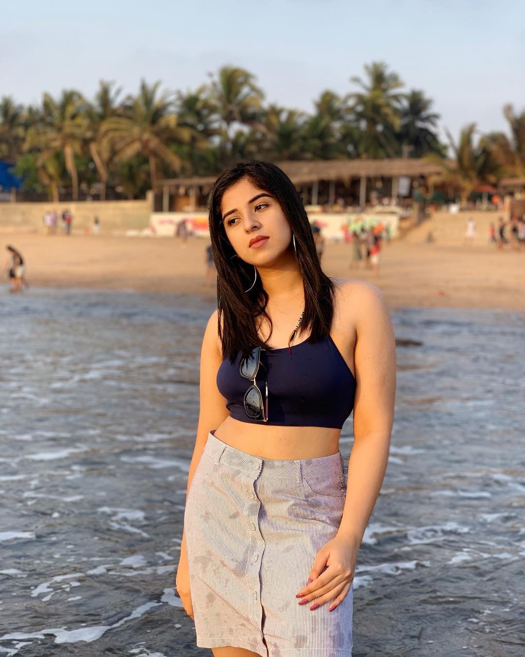 Aparna Thomas Biography, Age, Family & Movies - Mix India