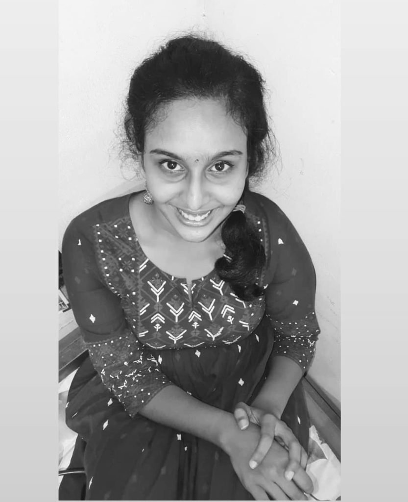 Janaki Omkumar Biography, Age, Family & Movies - MixIndia