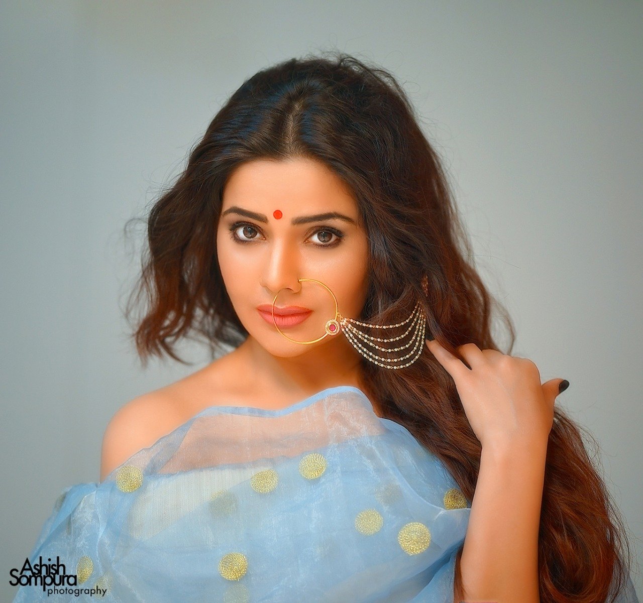 Kenisha Bharadwaj Biography, Age, Family & Movies - MixIndia