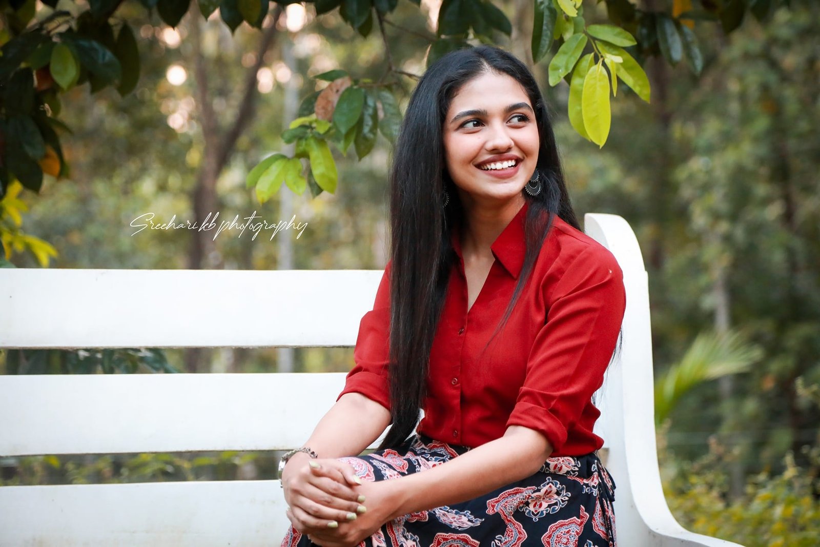 Mamitha Baiju Biography, Age, Family & Movies - MixIndia