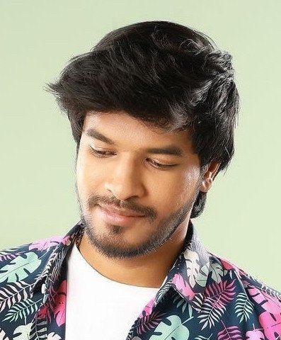 Madan Gowri Biography, Age, Family & Movies - MixIndia