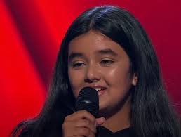 Janaki Easwar (The Voice) Biography, Age, Family & Movies - MixIndia