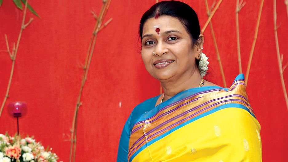 Durga Stalin Biography, Age, Family & Movies - MixIndia