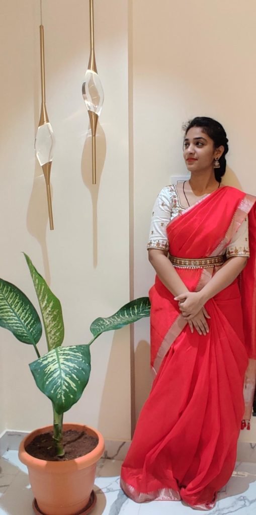 Harshitha Gandhamaneni Biography, Age, Family & Movies - MixIndia