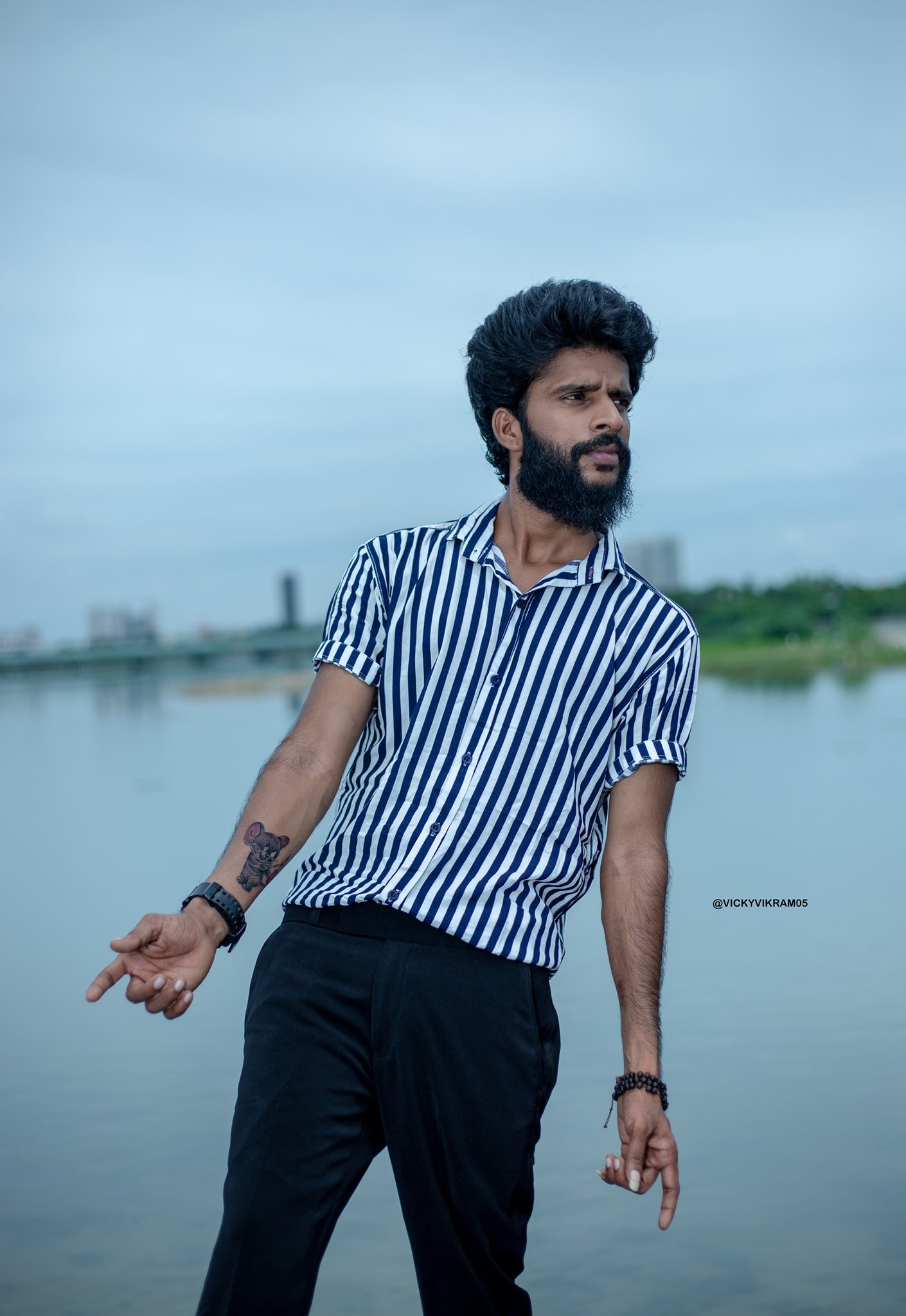 Kutty Gopi Biography, Age, Family & Movies - MixIndia
