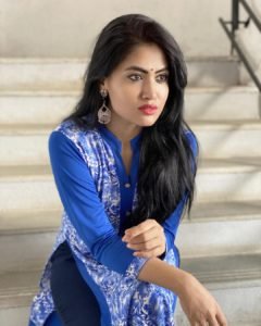 Manvi Chugh Biography, Age, Family & Movies - MixIndia