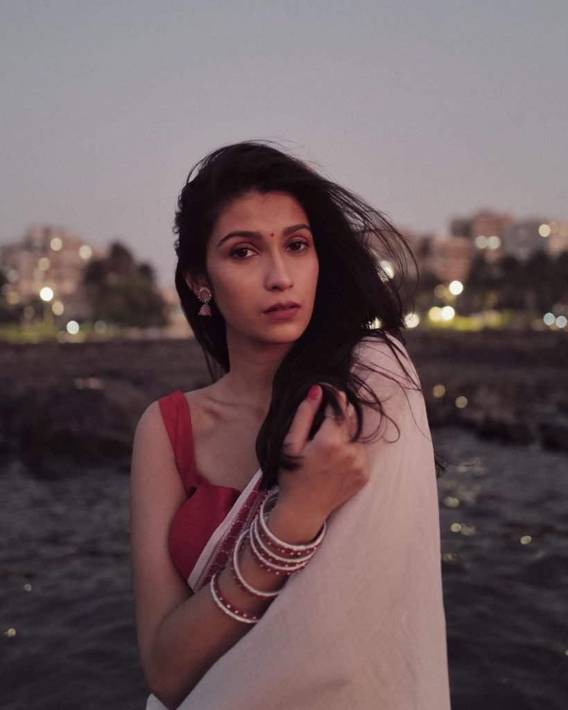 Samara Tijori Biography, Age, Family & Movies - MixIndia