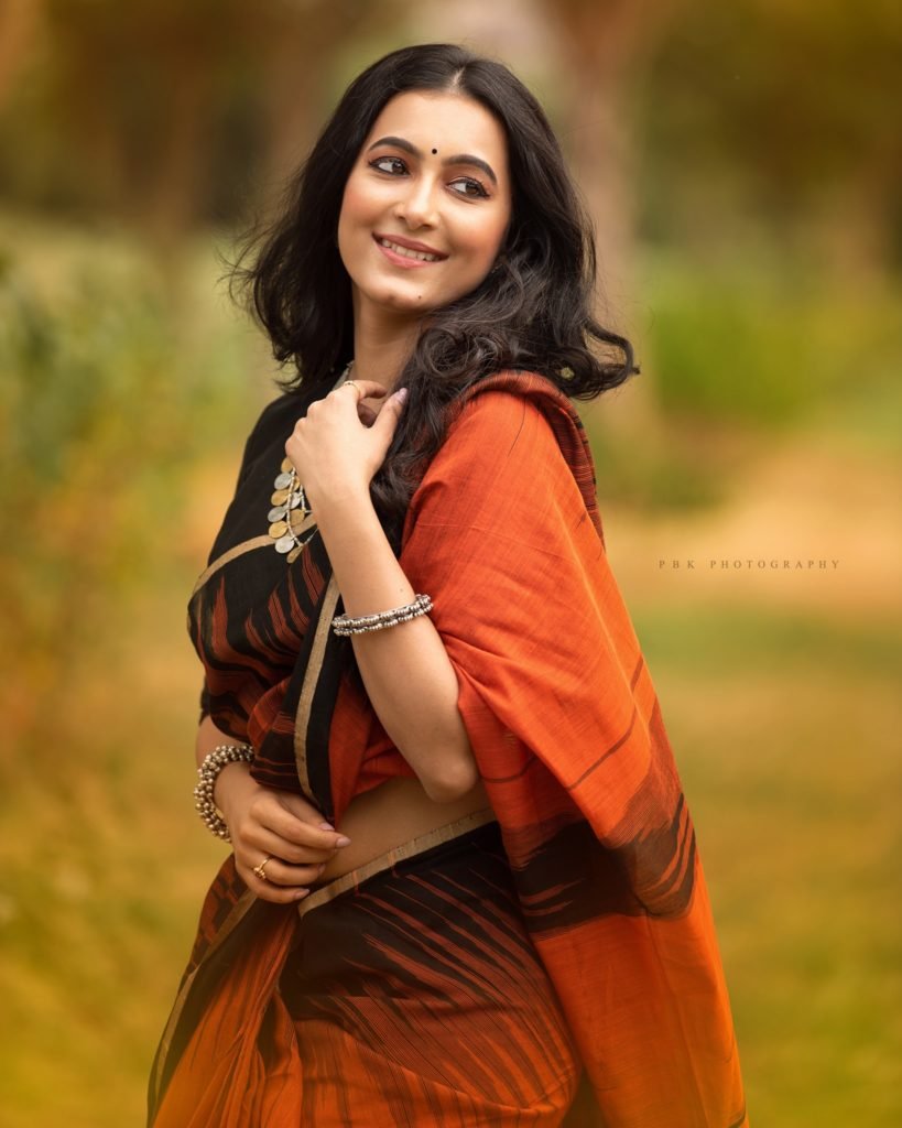 Adhvithi Shetty Biography, Age, Family & Movies - MixIndia