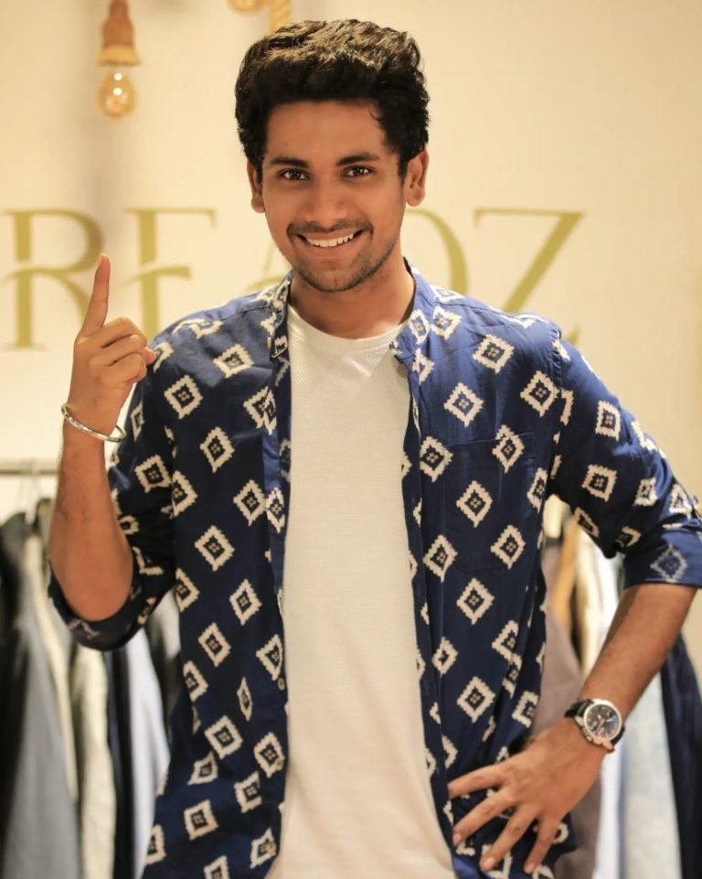 Aravind Seiju Biography, Age, Family & Movies - MixIndia