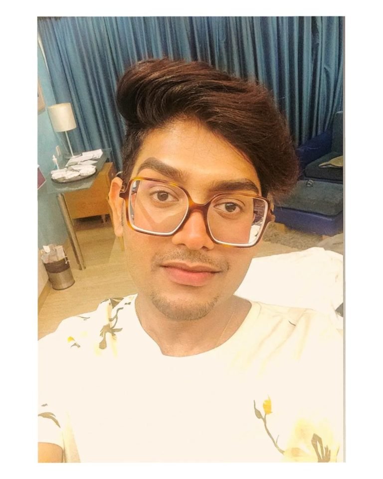 Riyas Salim (Bigg Boss) Biography, Age, Family & Movies - MixIndia