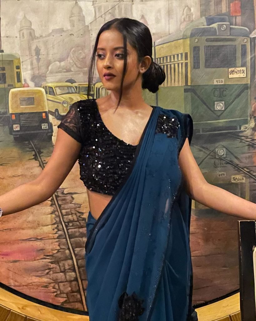 Shruti Das Biography, Age, Family & Movies - MixIndia