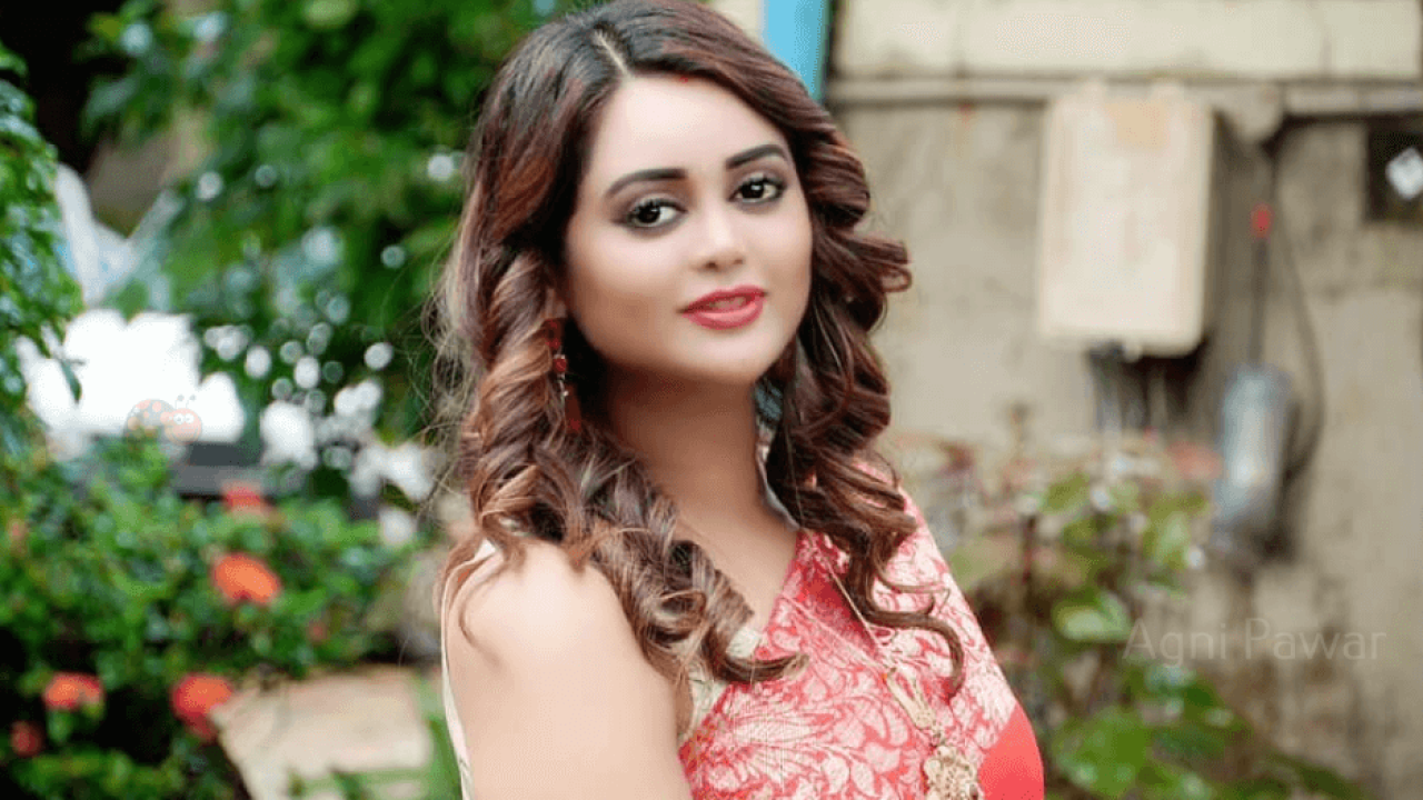 Agni Pawar Biography, Age, Family & Movies - MixIndia