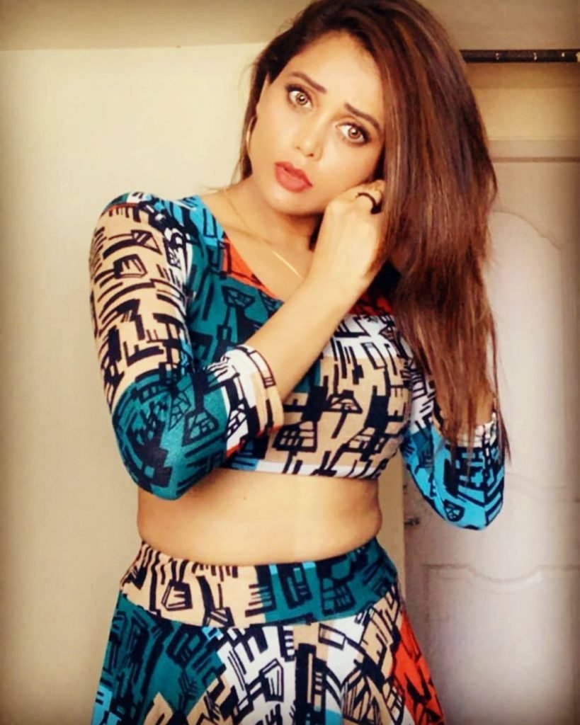 Agni Pawar Biography, Age, Family & Movies - MixIndia