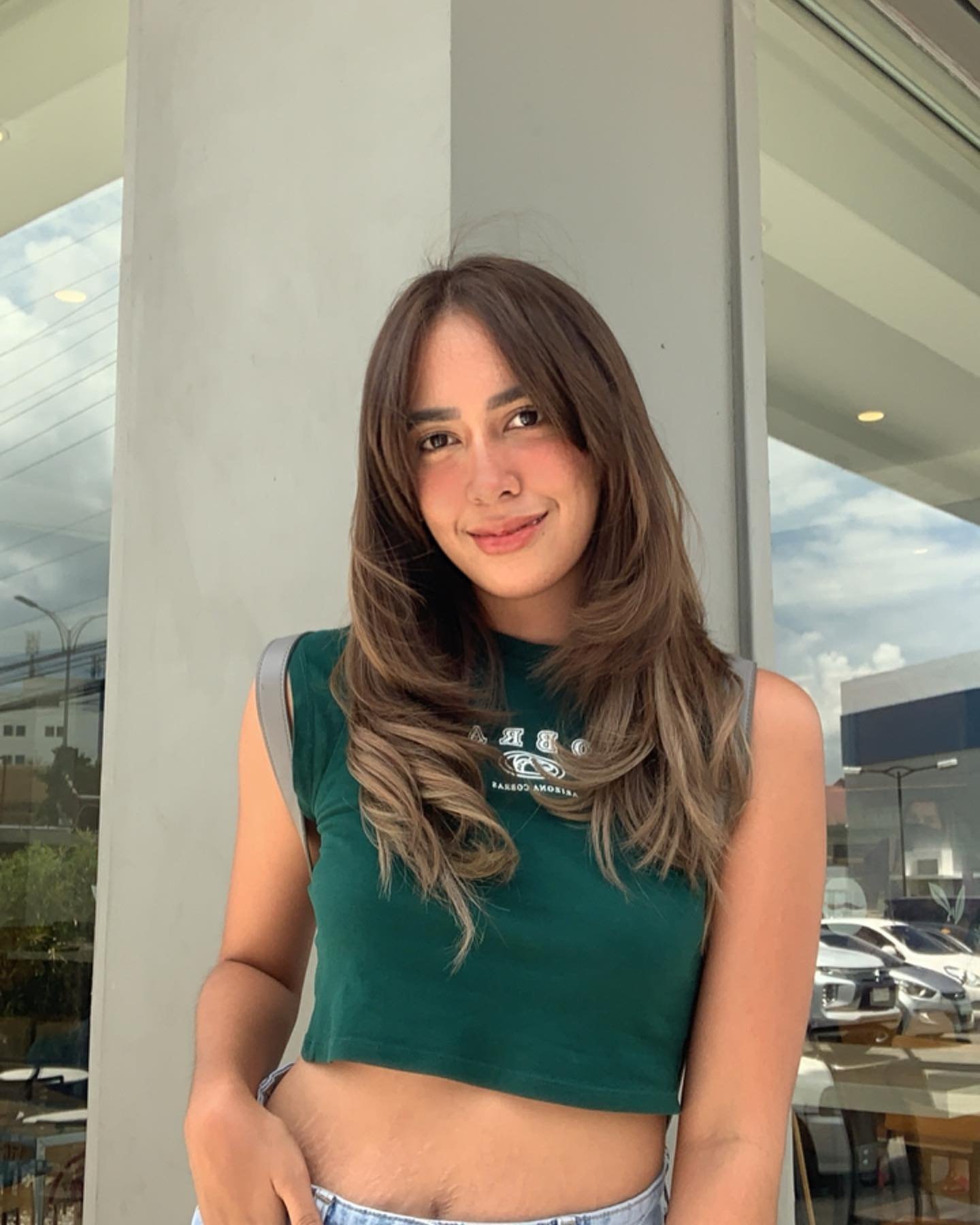 Lara Andres Photos (2) - MixIndia