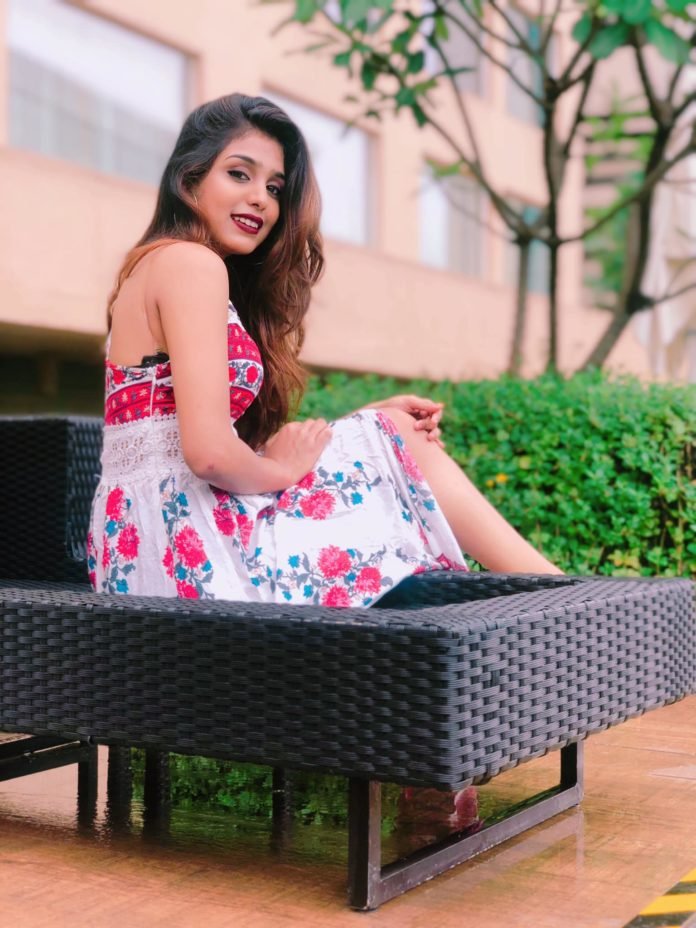Megha Prasad Biography, Age, Family & Movies - MixIndia