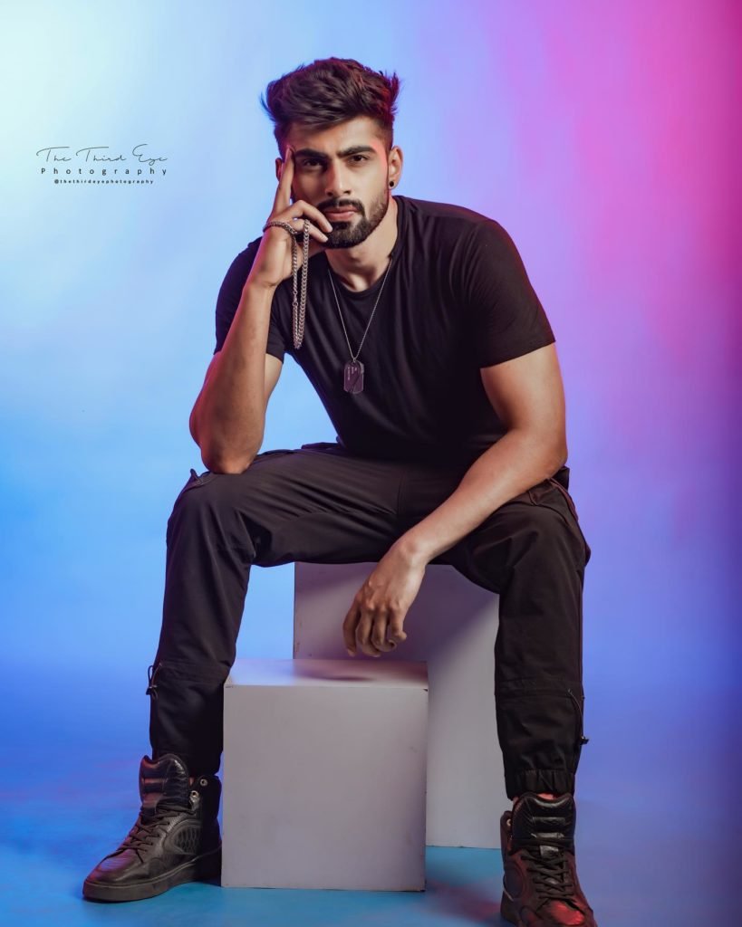 Mridul Madhok Biography, Age, Family & Movies - MixIndia