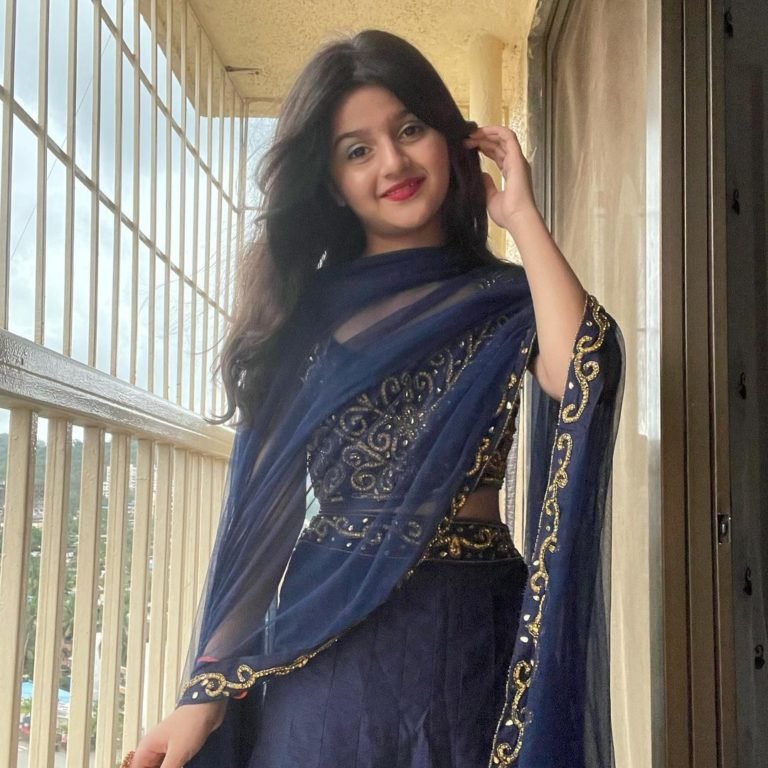 Aarushi Biography, Age, Family & Movies - MixIndia
