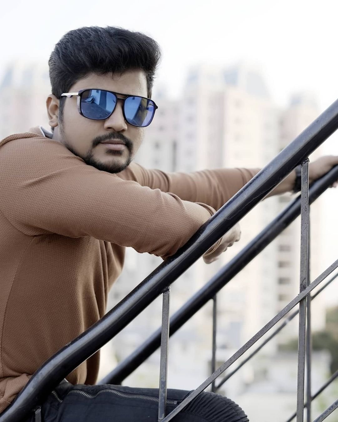 Azhar Biography, Age, Family & Movies - MixIndia