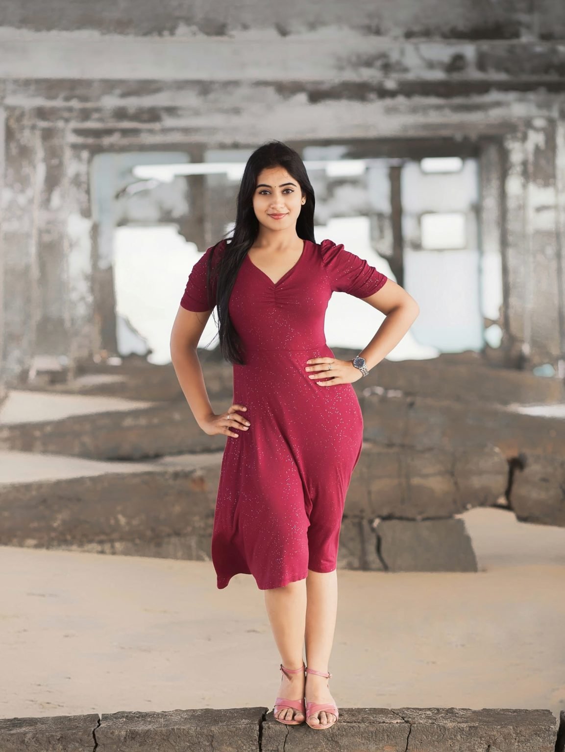 Devika Satheesh Biography, Age, Family & Movies - MixIndia